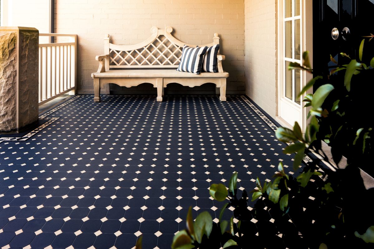 Case study : Octagon & Dot - Tessellated Tile Factory